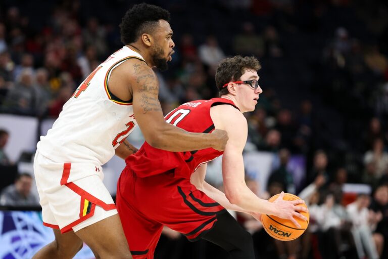 3 thoughts on commitment of Gavin Griffiths to Nebraska basketball